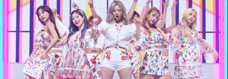 TWICE juega a adivinar sus canciones en reversa y habla de sus experiencias de filmación | KPOPLAT