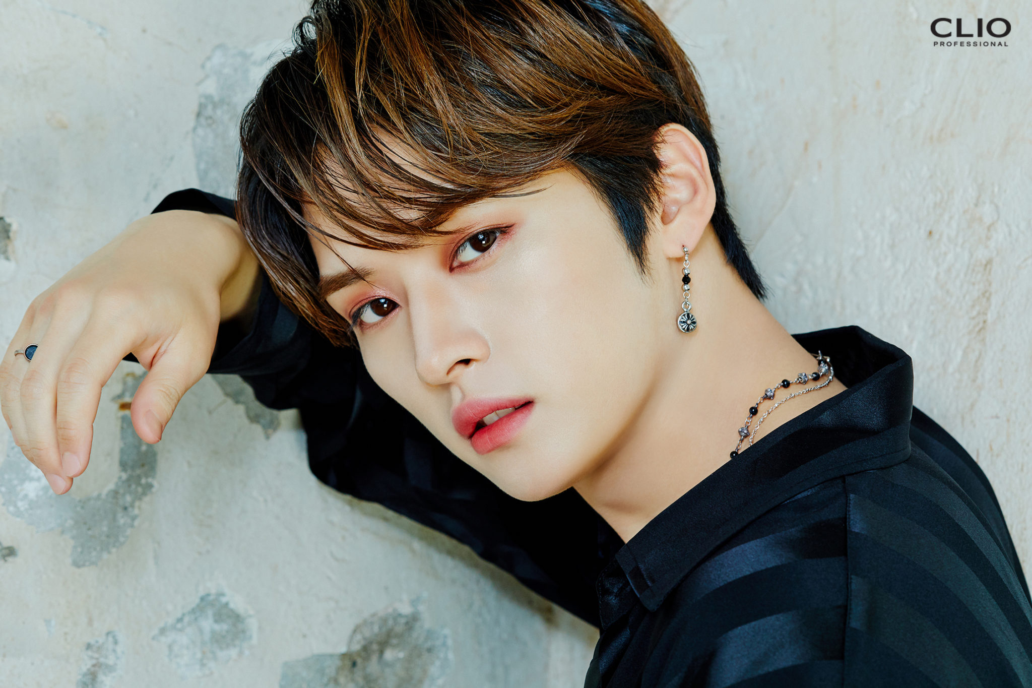 CLIO comparte encantadoras fotos de Lee Know y Changbin de Stray Kids | KpopLat