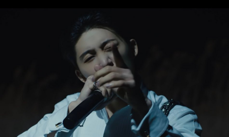 B.I rapea con fuerza en su nuevo live film para ‘Waterfall’ | KpopLat