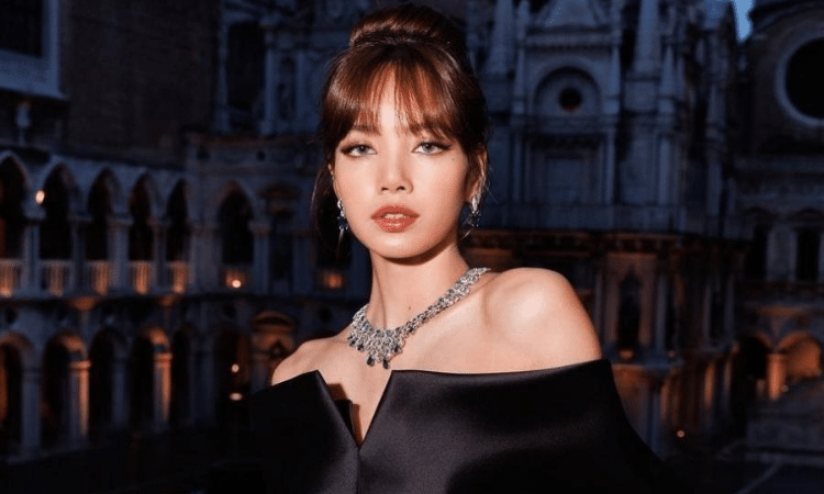 Lisa de BLACKPINK obtiene un récord mundial Guinness con “MONEY” | KpopLat